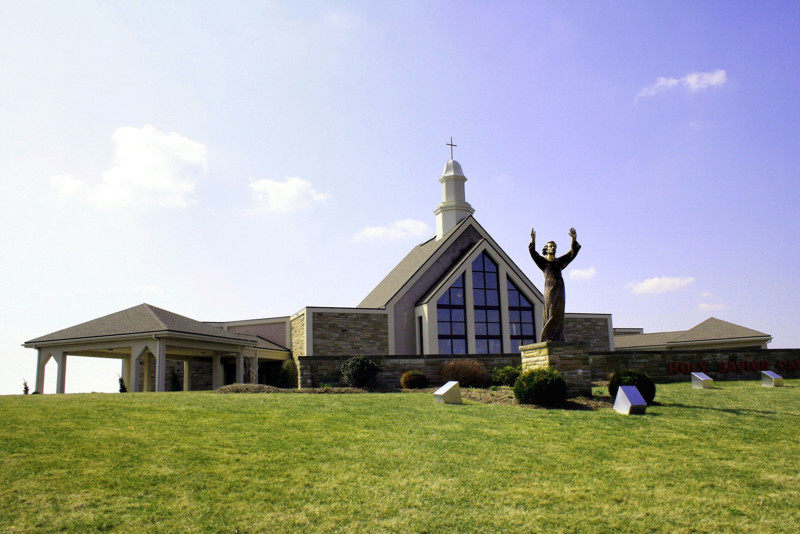 Holy Savior Catholic Cemetery | Catholic Cemeteries Association The ...