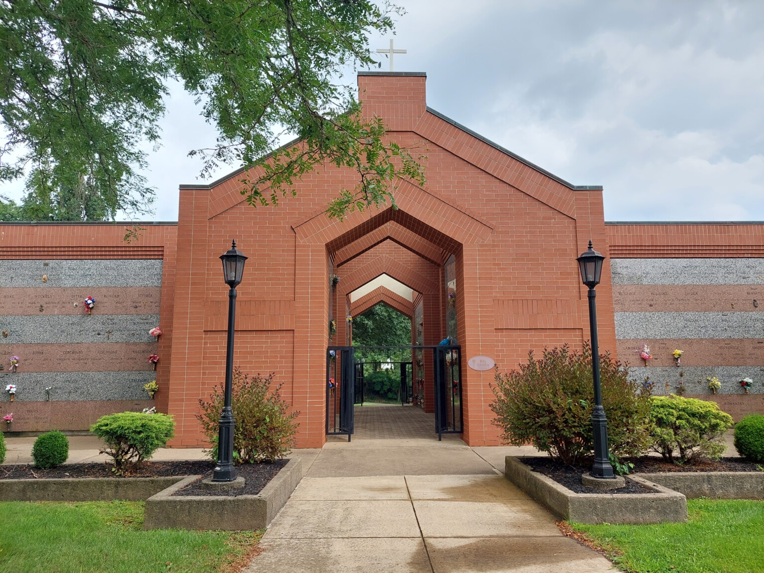 Good Shepherd Catholic Cemetery | Catholic Cemeteries Association The ...