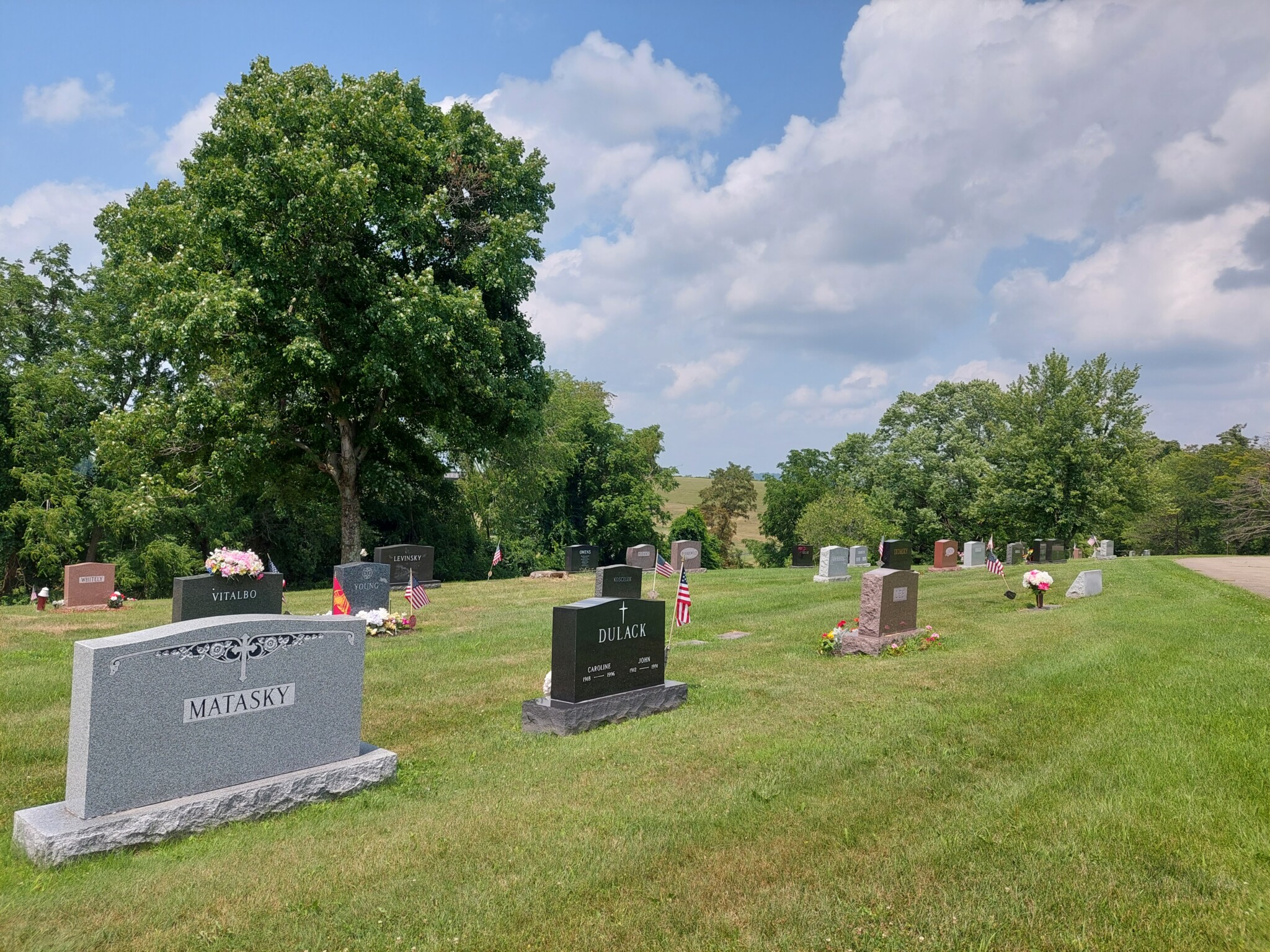 Sacred Heart Catholic Cemetery | Catholic Cemeteries Association The ...
