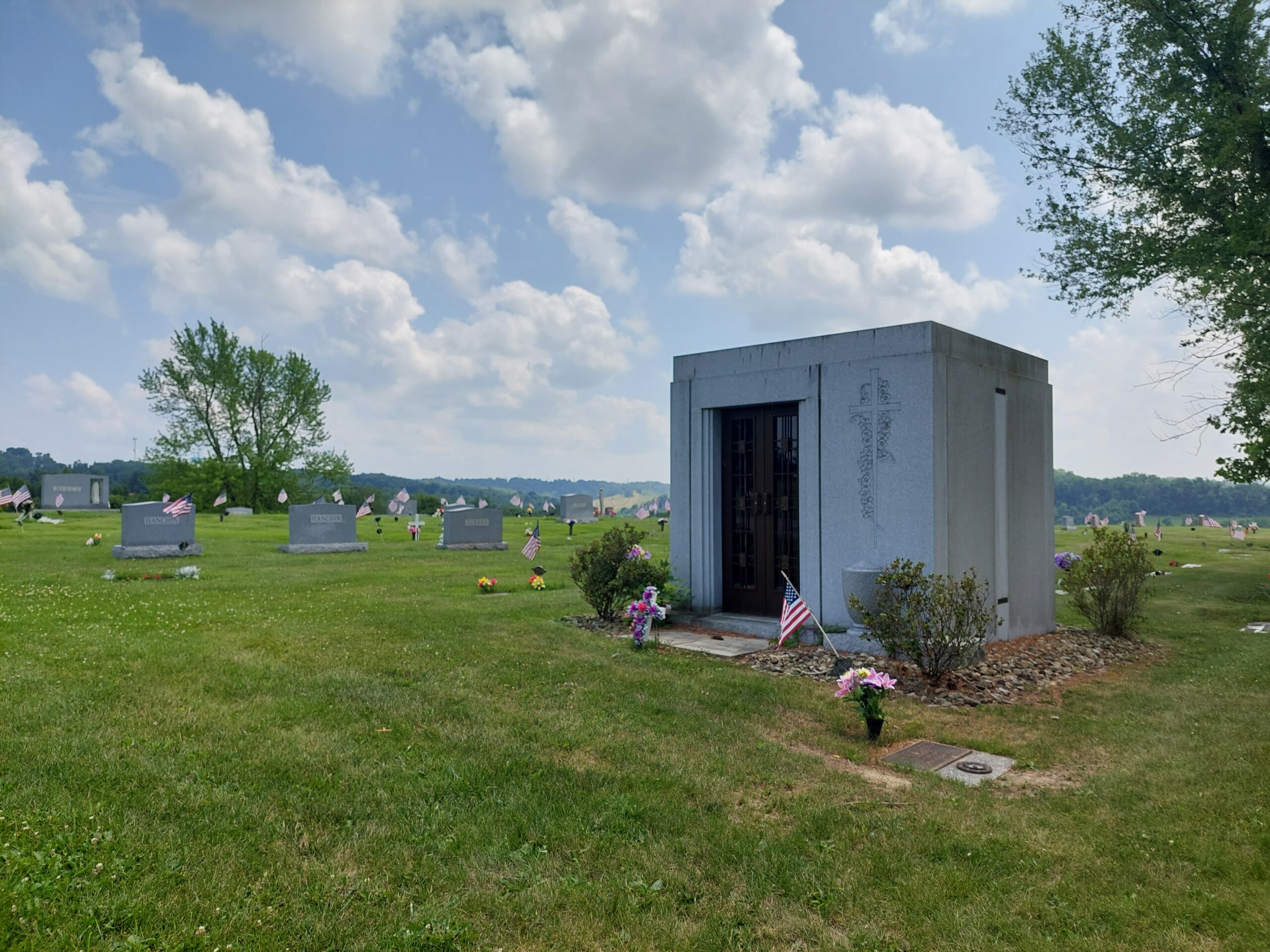 Sacred Heart Catholic Cemetery | Catholic Cemeteries Association The ...
